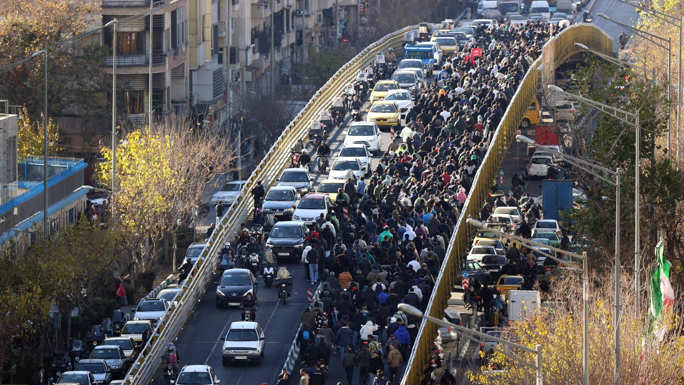 Iran replaces central bank governor in effort to contain cost-of-living ...